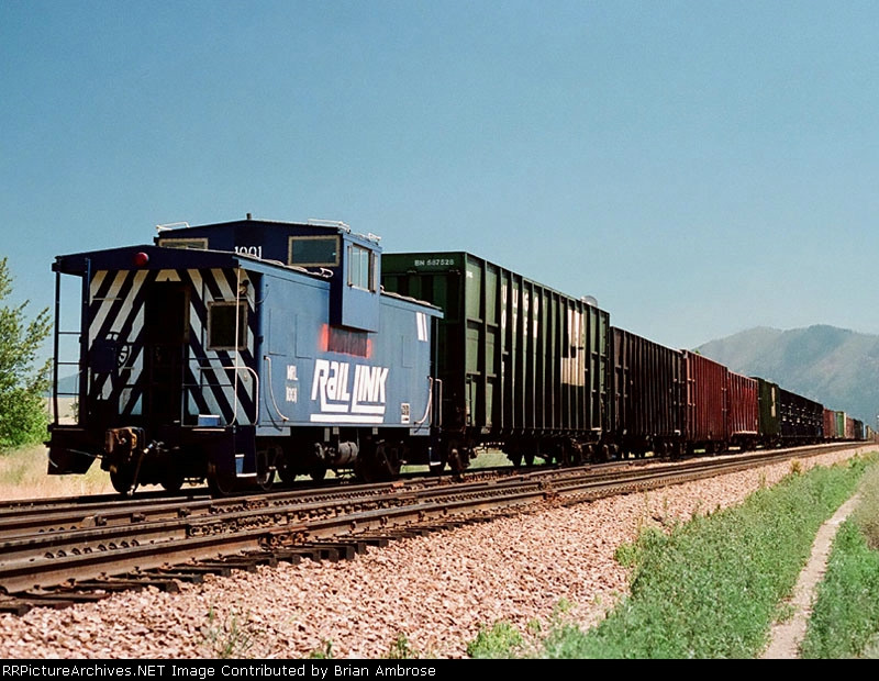MRL caboose 1001